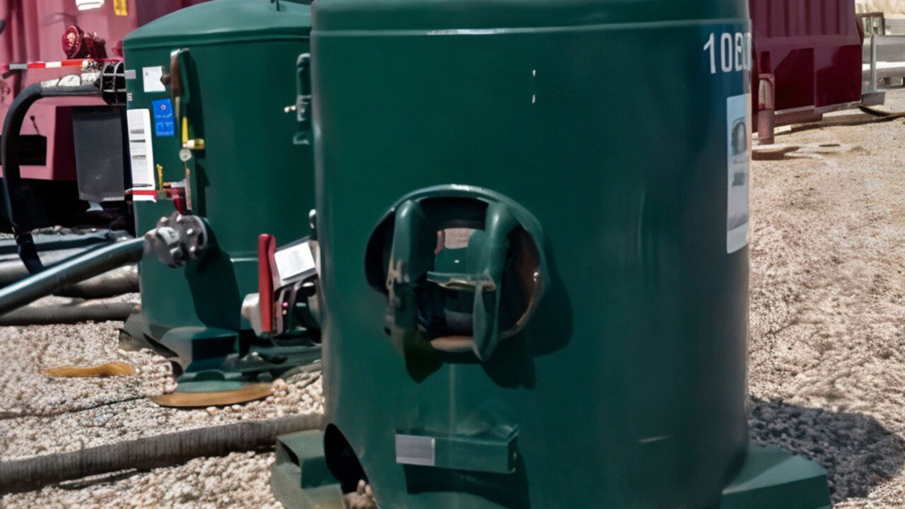 Municipal and Industrial Water Treatment Systems | Cyclopure